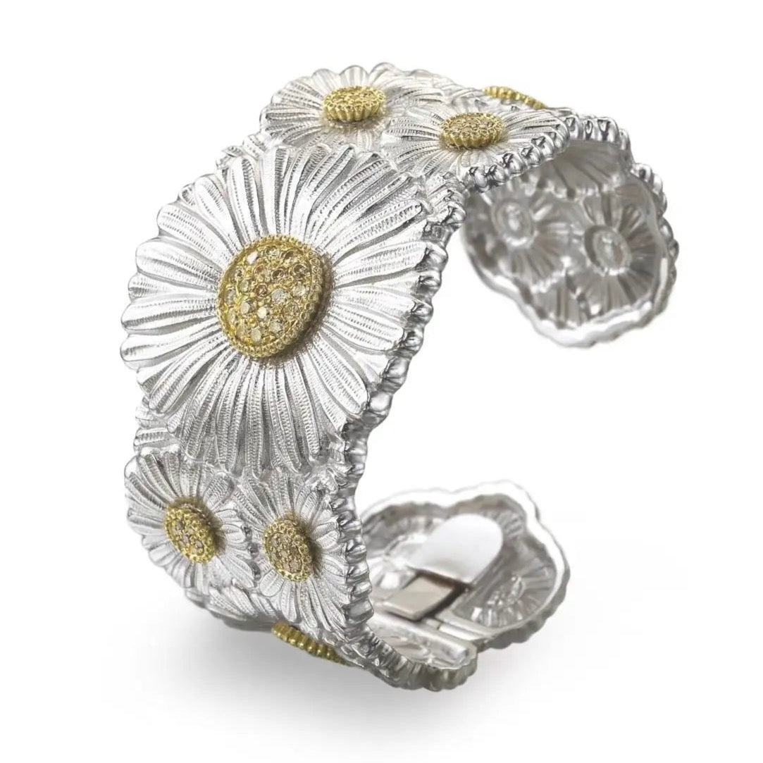 Buccellati - Blossoms Daisy - Cuff Bracelet with Brown Diamonds, Sterl ...